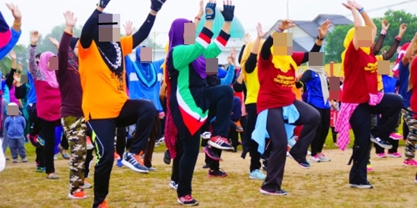 H4ram Hukumnya Wanita Ikuti Senam Aerobik & Zumba Di Tempat Umum